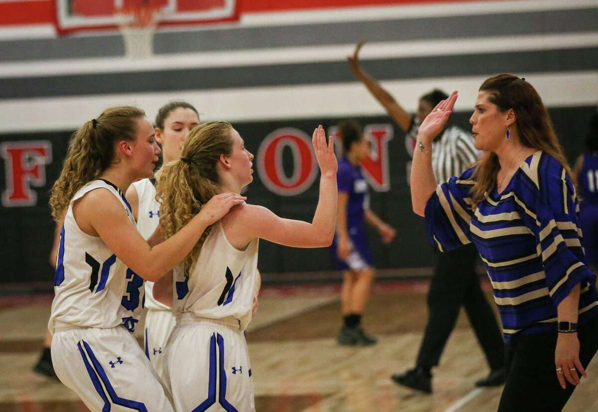 New Caney girls basketball coach Tricia Mize dies of cancer