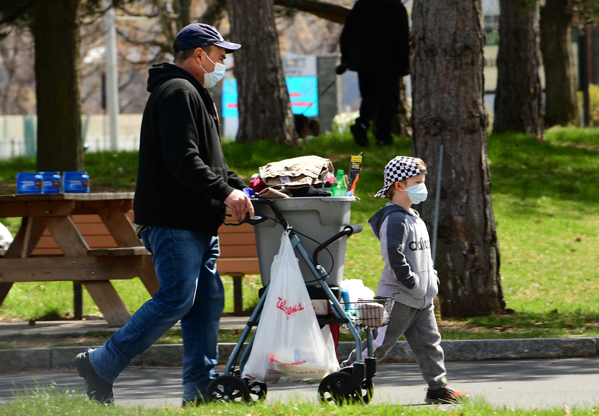 Jason Gough's forecast: Enjoy the warmer weather before rain and snow ...