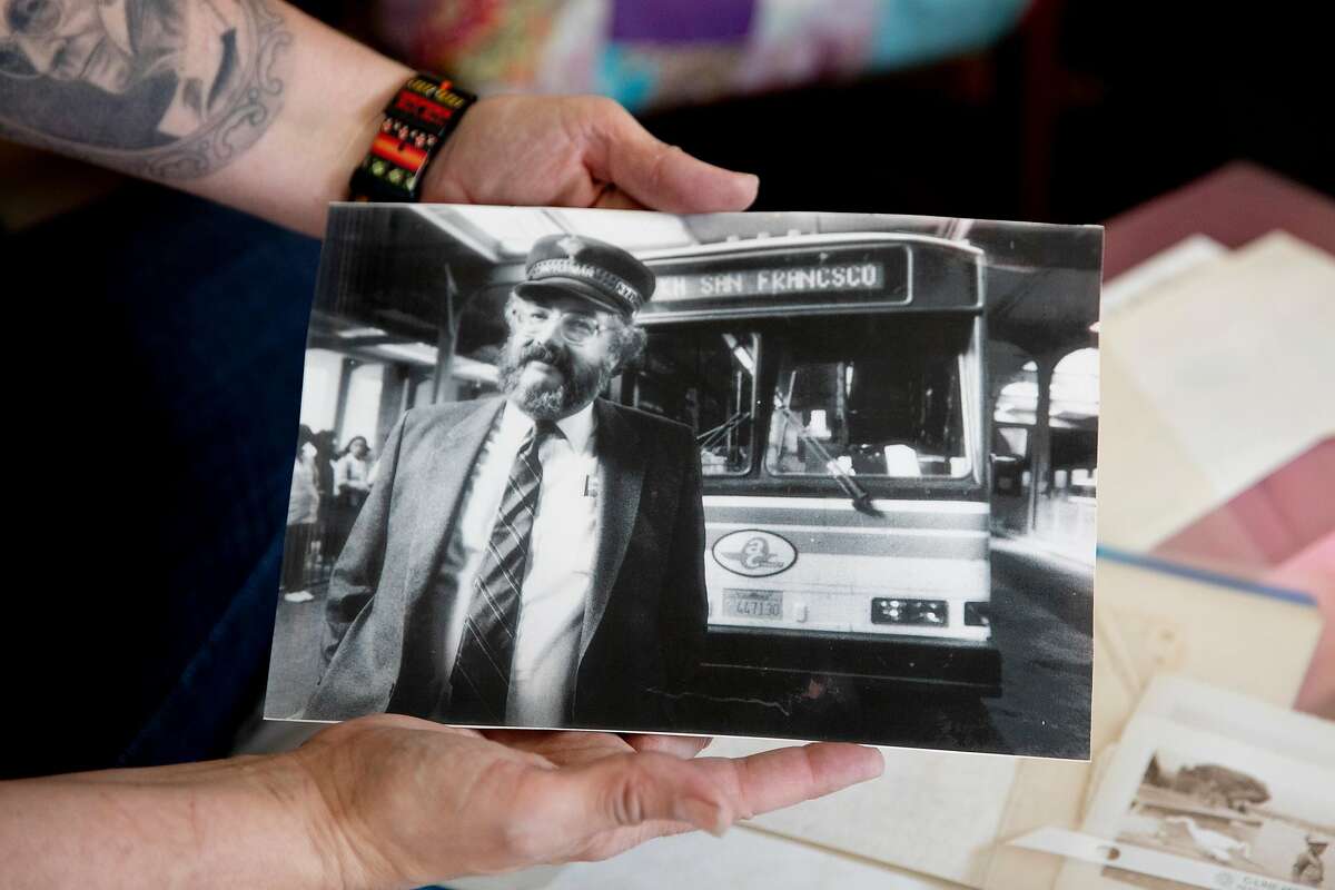 Coronavirus prompts some residents to leave Bay Area