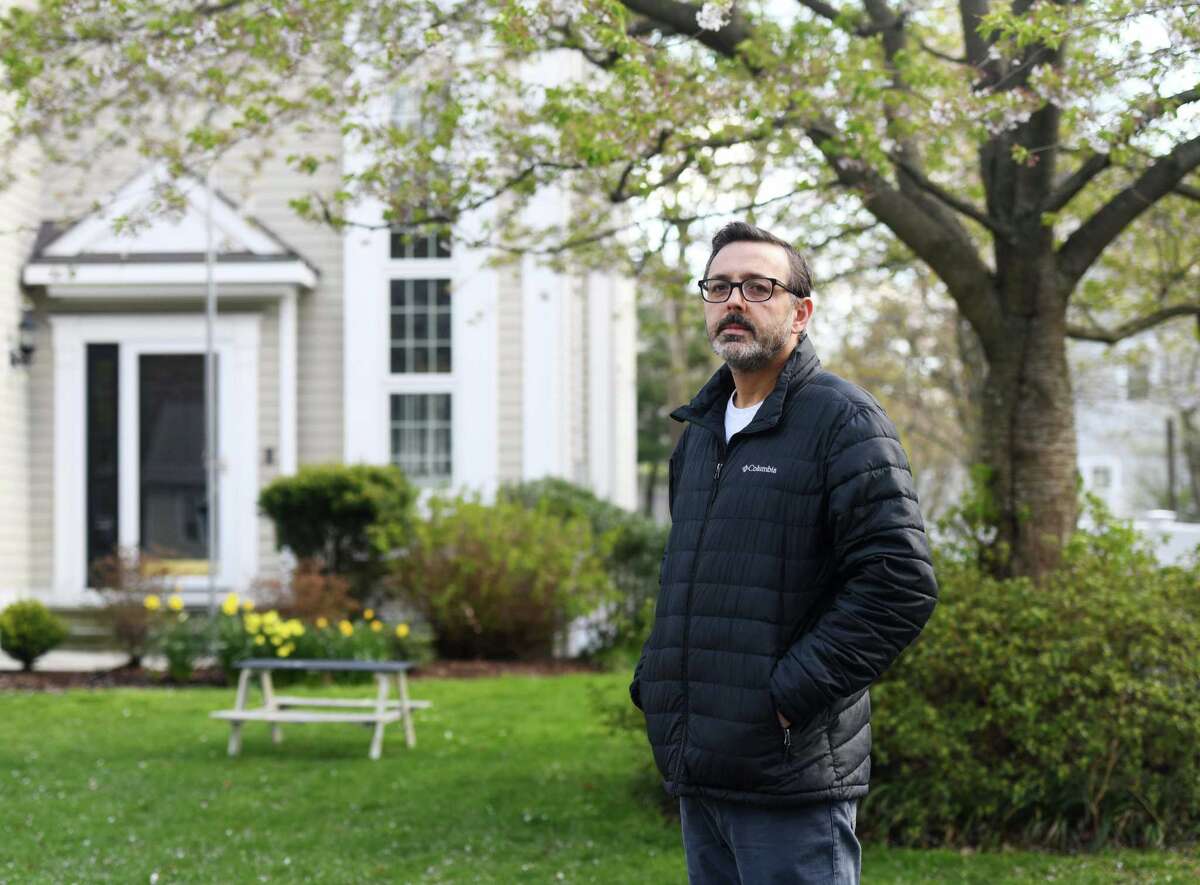 ‘My entire body was shut down’: Darien man documents experience with ...