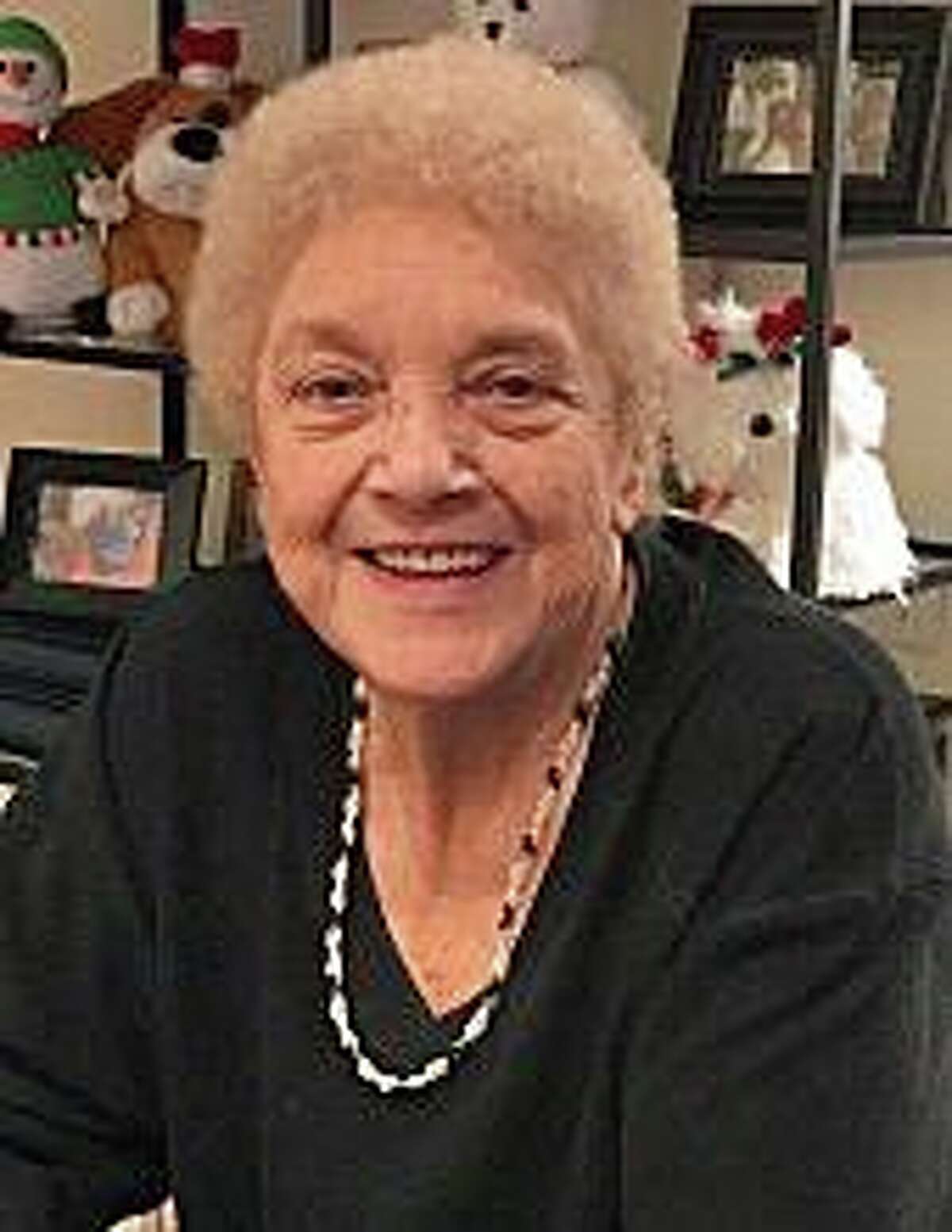 Sue Colucci, 86, lived entire life in Stamford, dies from coronavirus