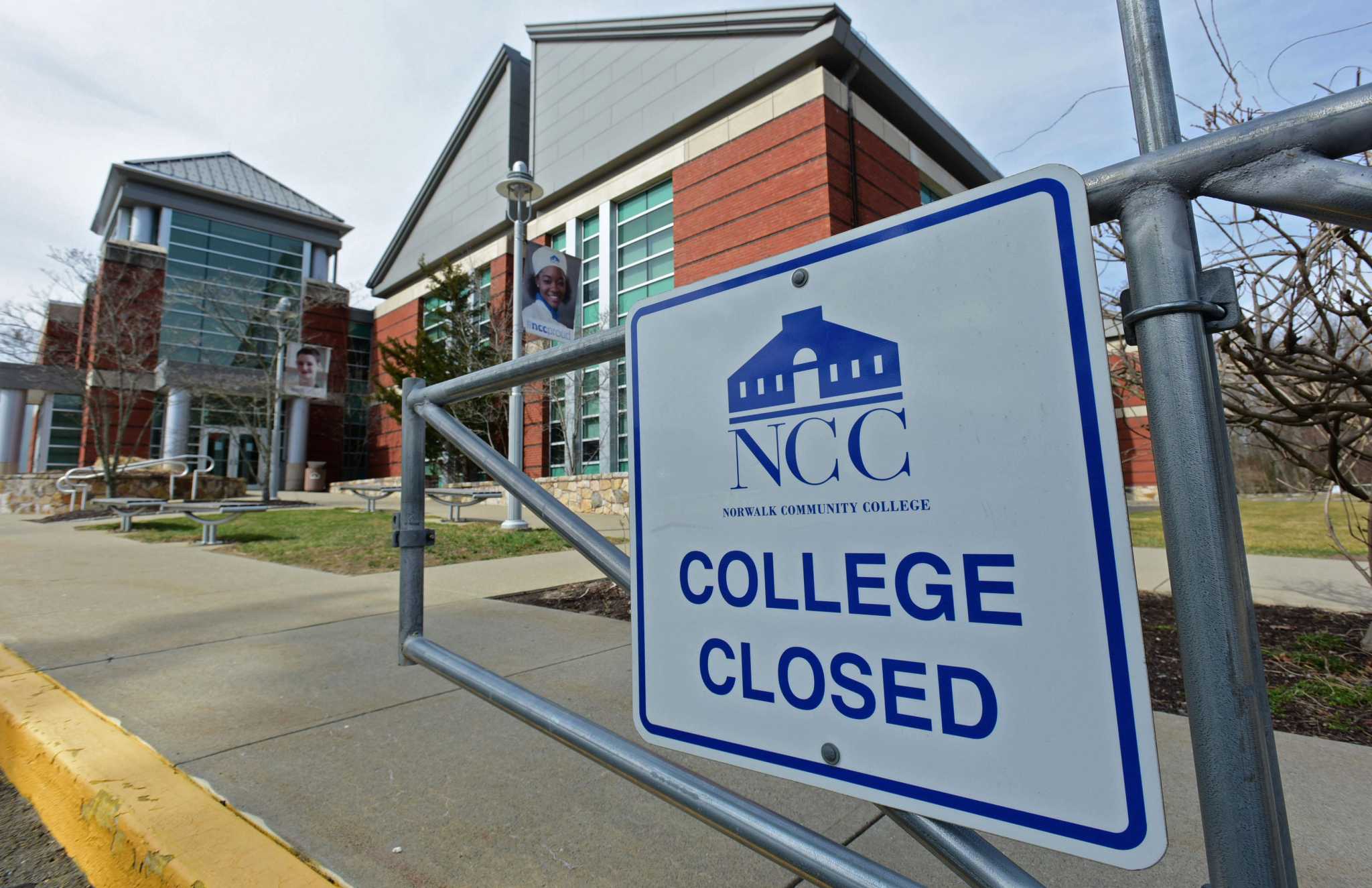 CT community colleges draining reserves as enrollment plummets