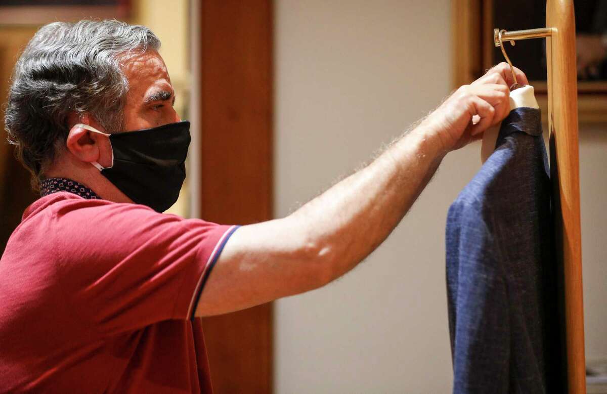 Texas jobless claims near 2 million, Houston’s low-income neighborhoods ...