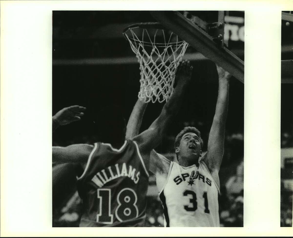 Mark McNamara, former Santa Clara, Cal and NBA center, dies at 60