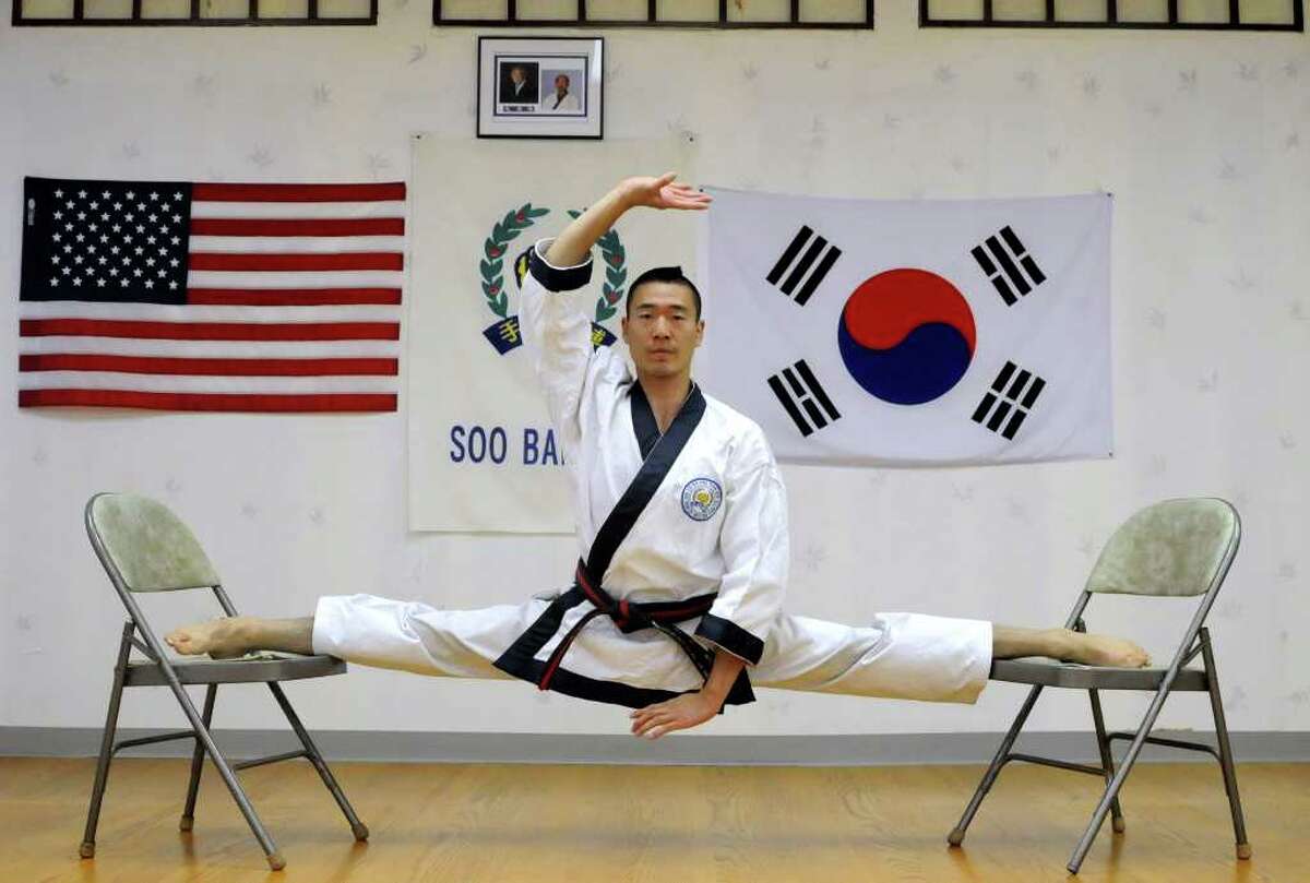 Danbury Soo Bahk Do school teaches mental and physical skill