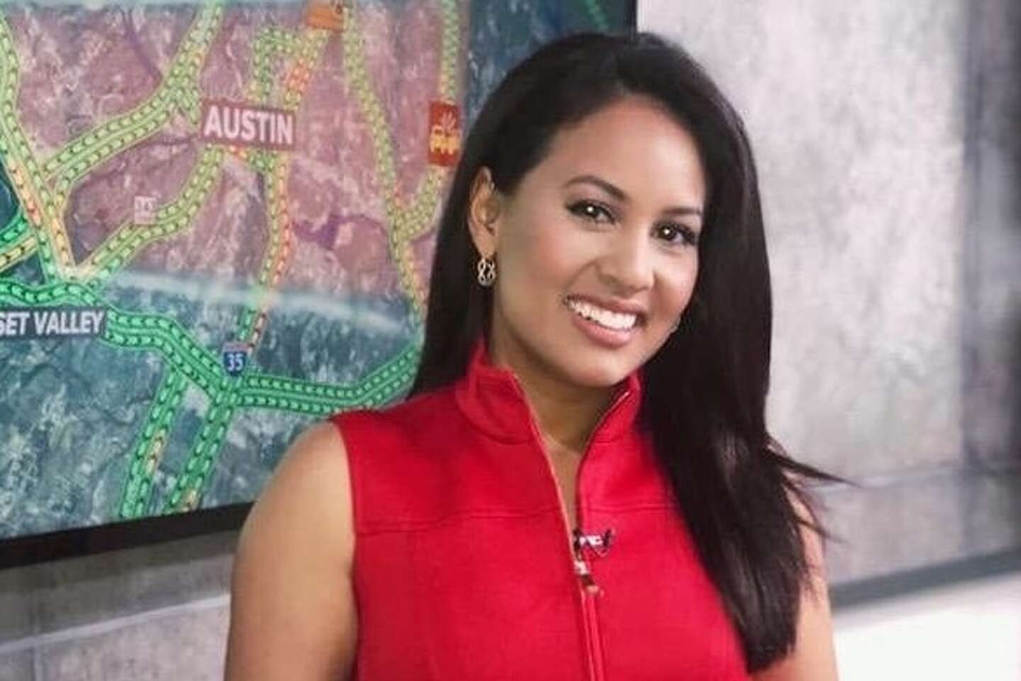 KPRC 2 morning anchor announces departure from the channel
