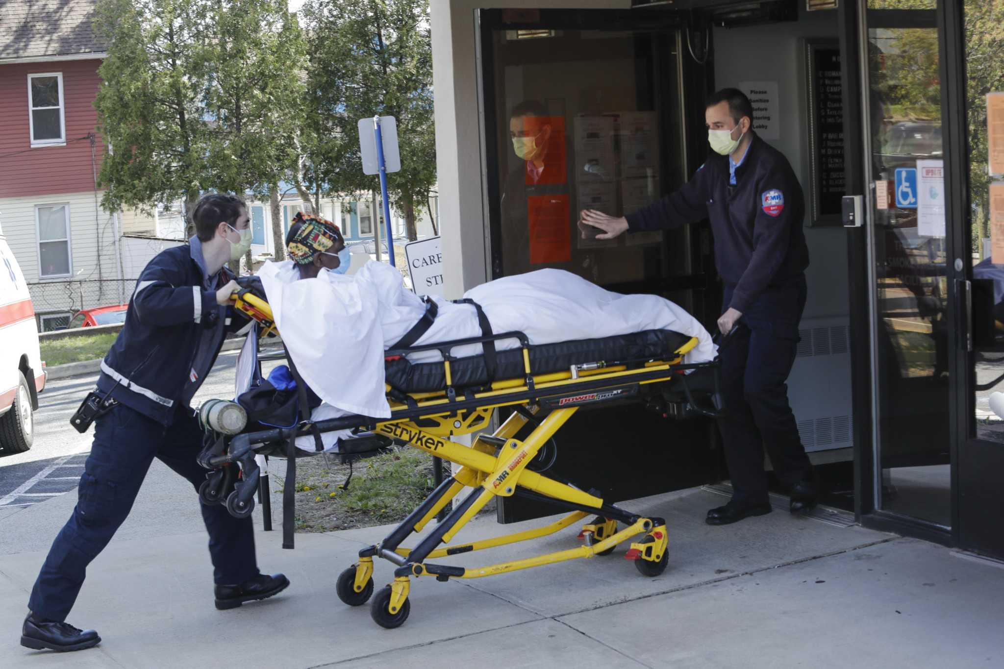 Dan Haar: The hidden story of CT coronavirus deaths in two numbers