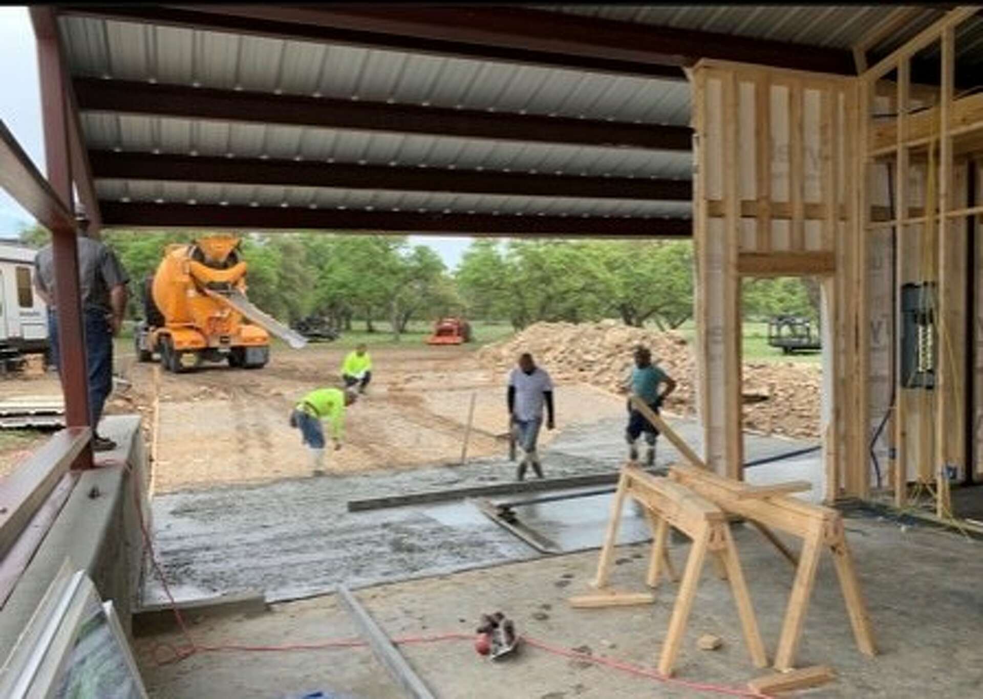 All about barndominiums