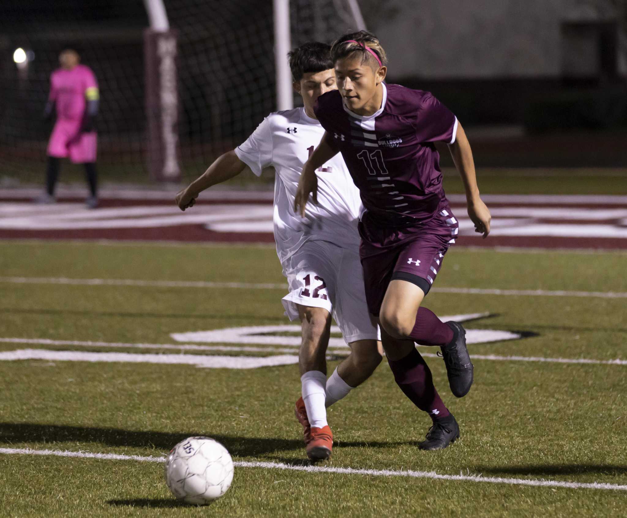 BOYS SOCCER: Magnolia teams earn three 19-5A superlatives