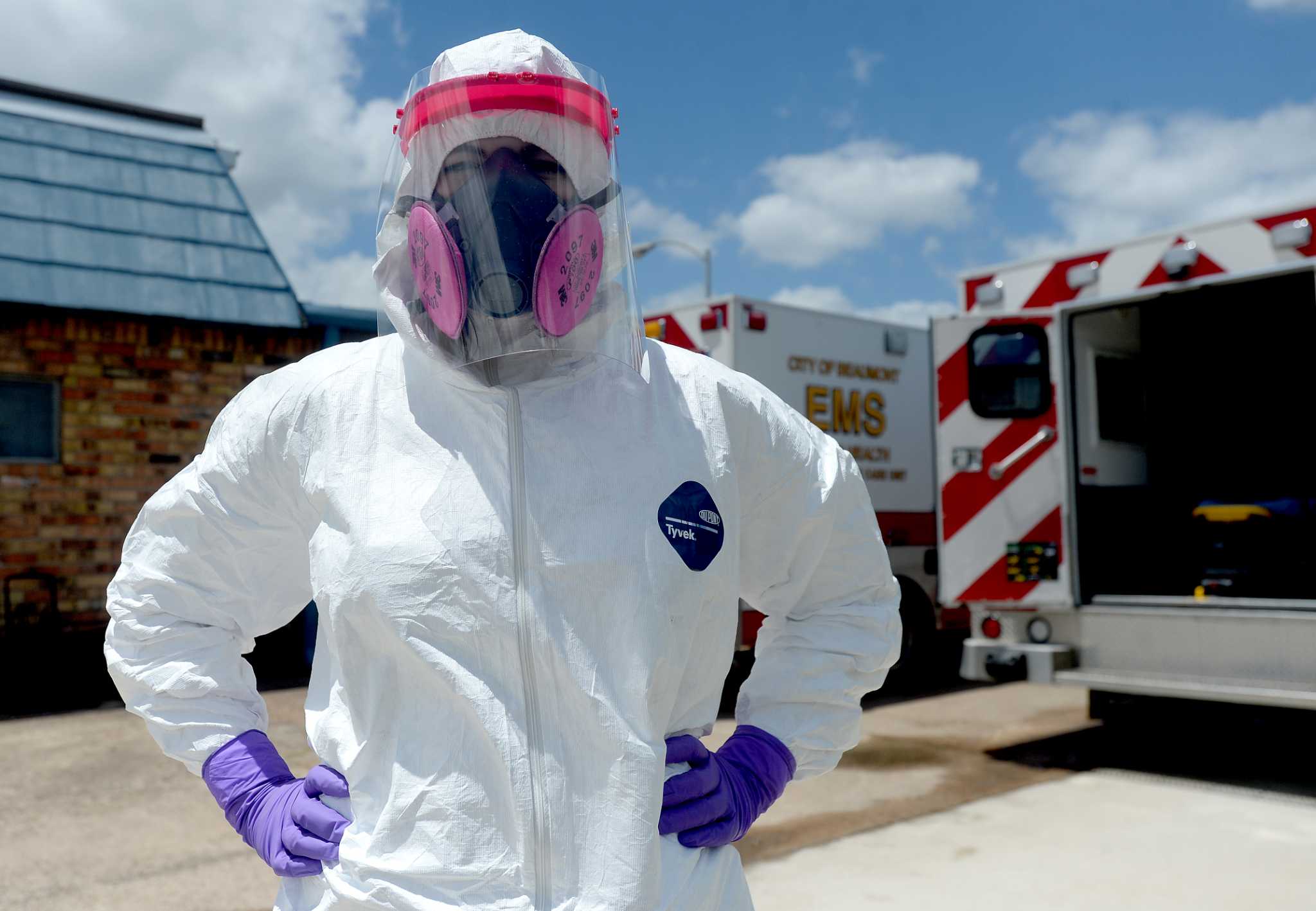 Students make, donate 3D PPE masks