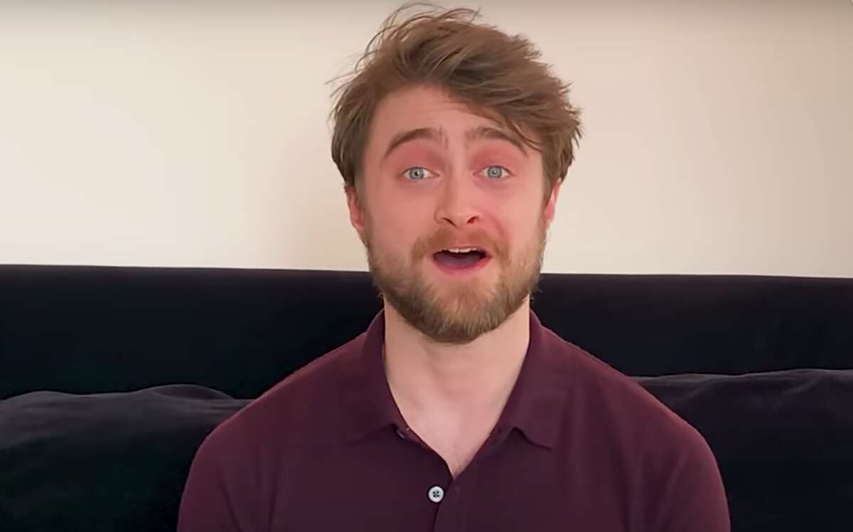 Wave your wand and watch Daniel Radcliffe read 'Harry Potter and the ...