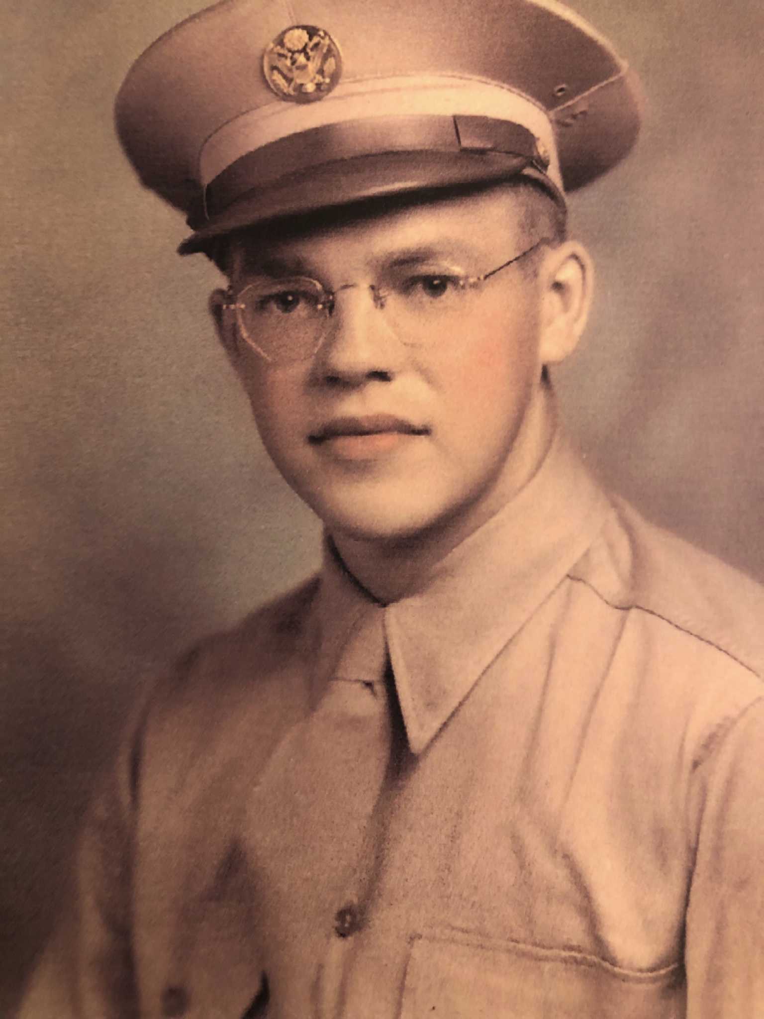 Midland Remembers Gale Dickinson, World War II veteran