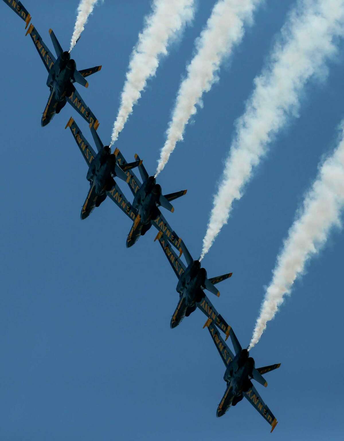 Blue Angels jet through Houston for COVID-19 frontline workers