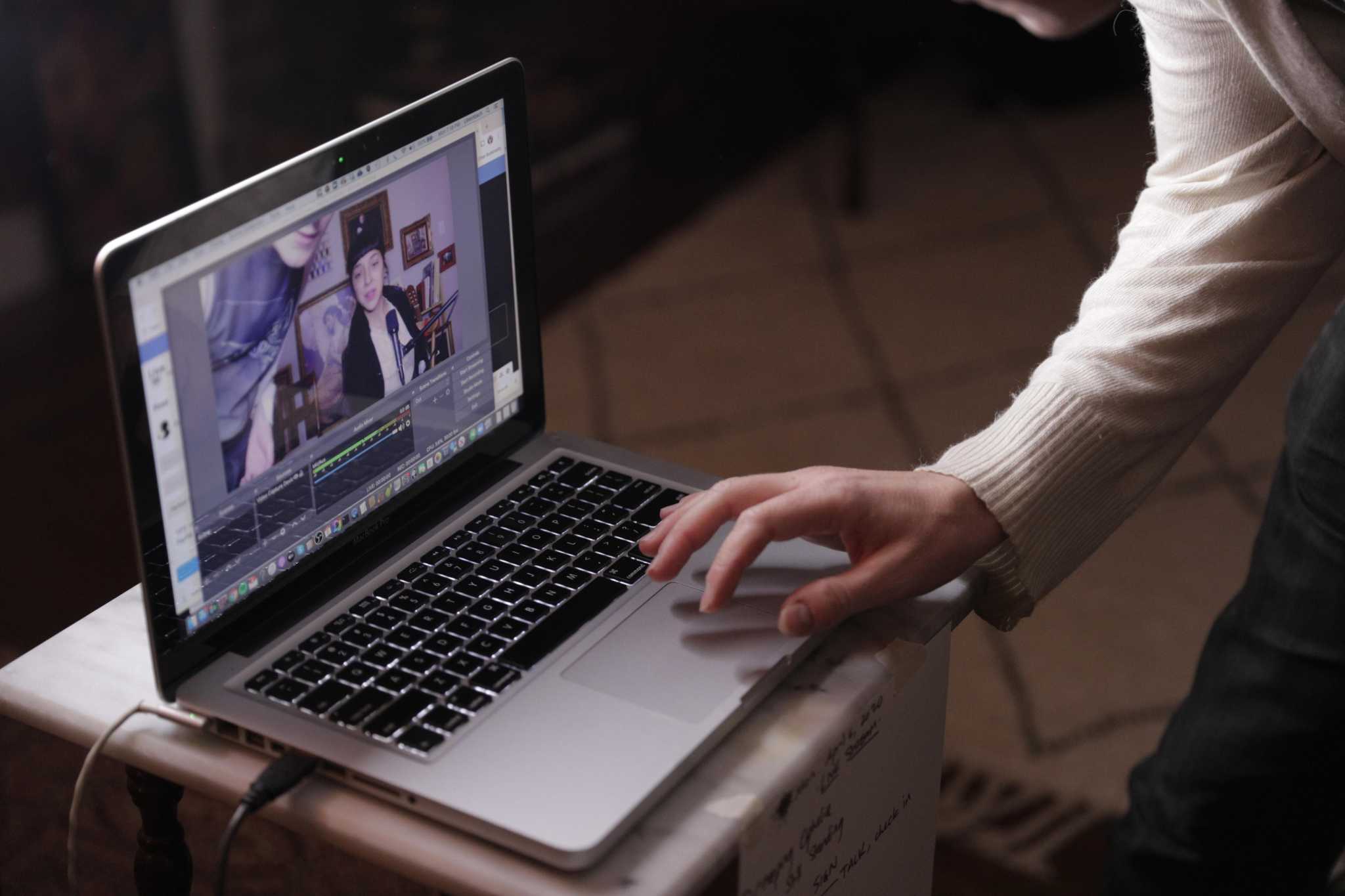 MimoLive: Broadcast quality live video from your Mac