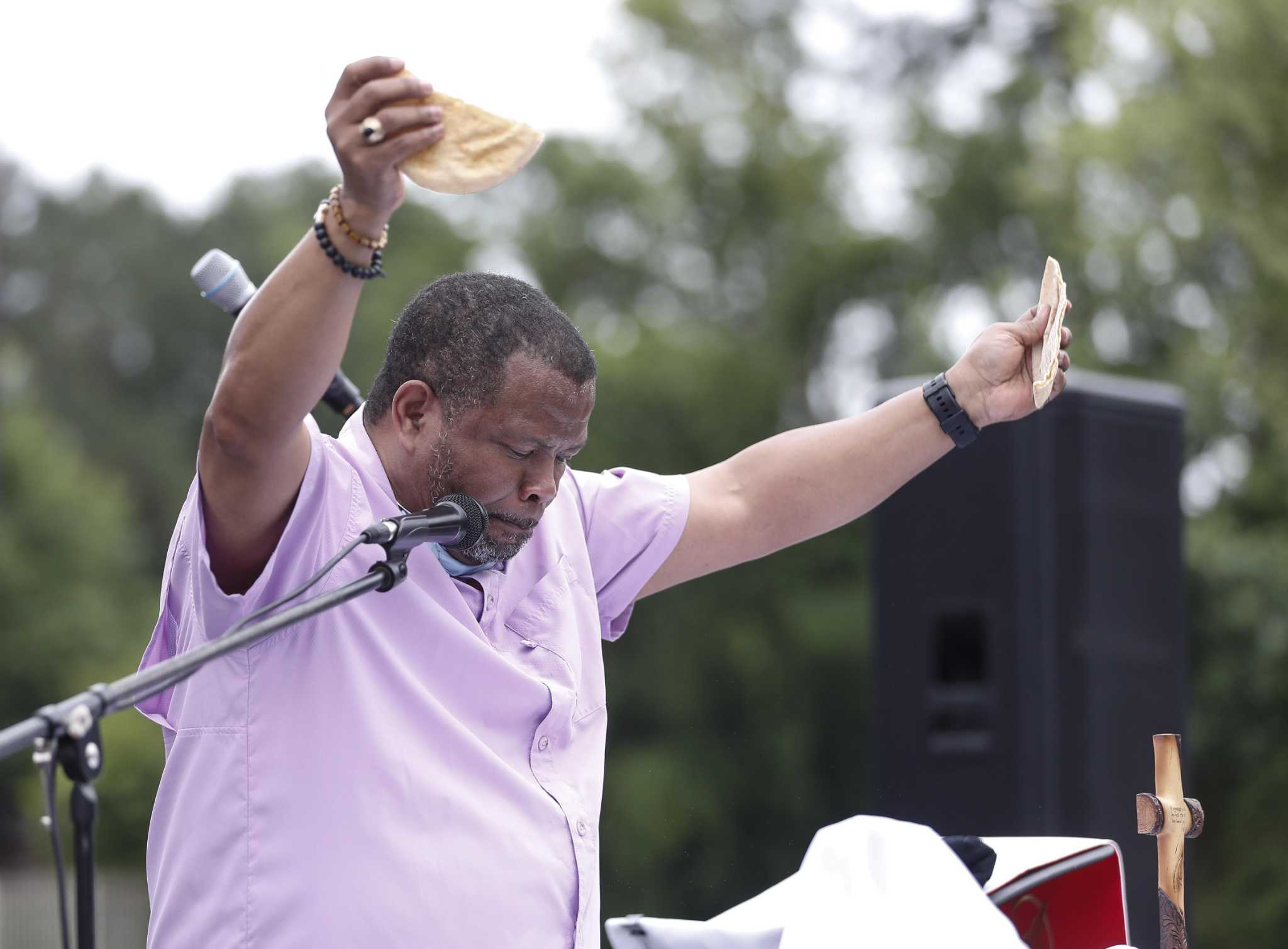 What about Communion? Local churches adopt new approaches during social ...