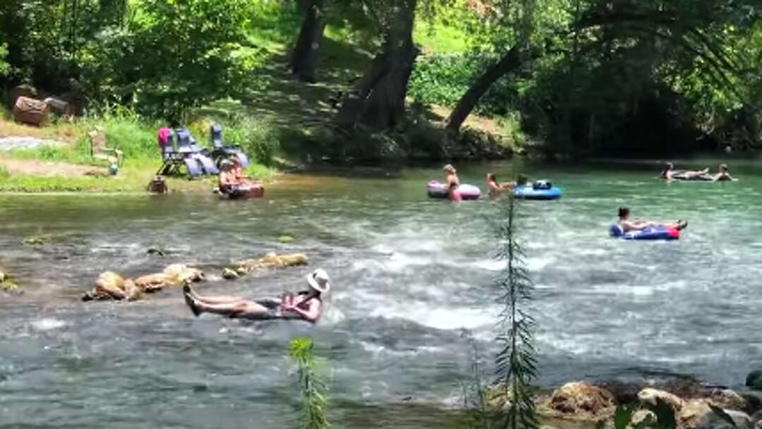 New Braunfels top tubing spots on Comal, Guadalupe Rivers