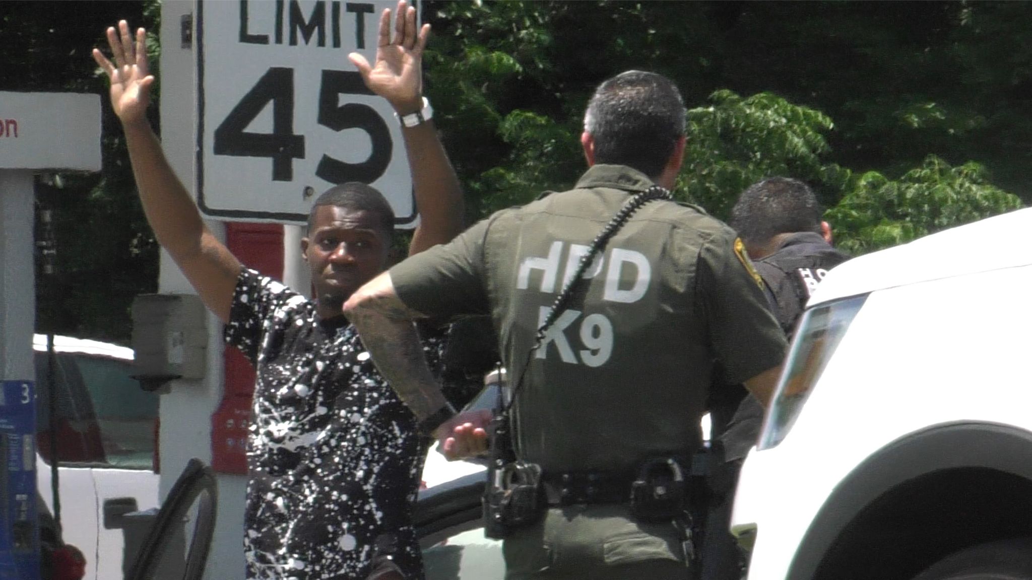 Lexus driver leads police on hour-long pursuit through Houston