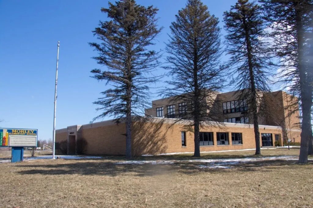 Morley Community Center begins pop can drive