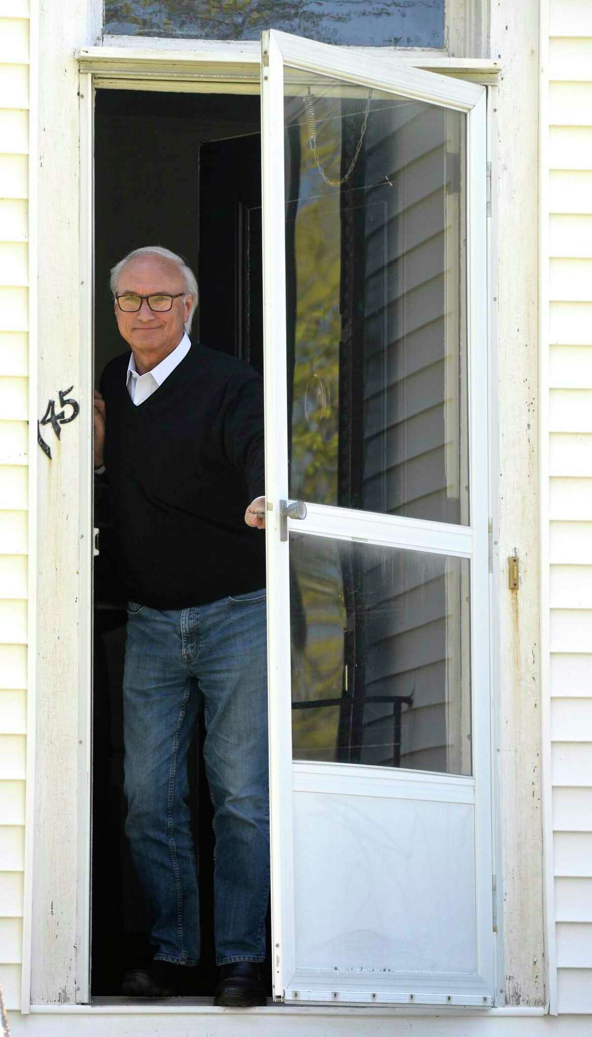 How a month of home confinement has changed Ridgefield's first selectman