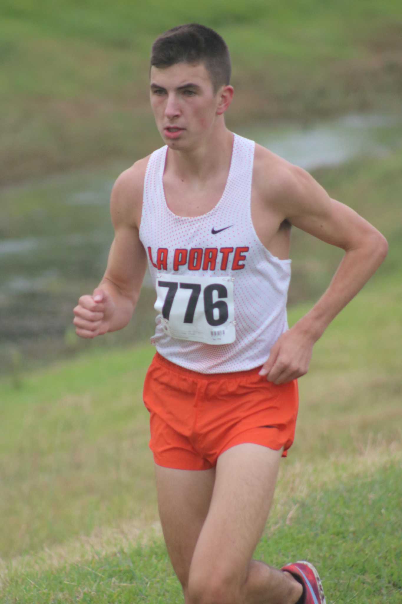 Two athletic friends help Schoppe run final time trial in speedy fashion