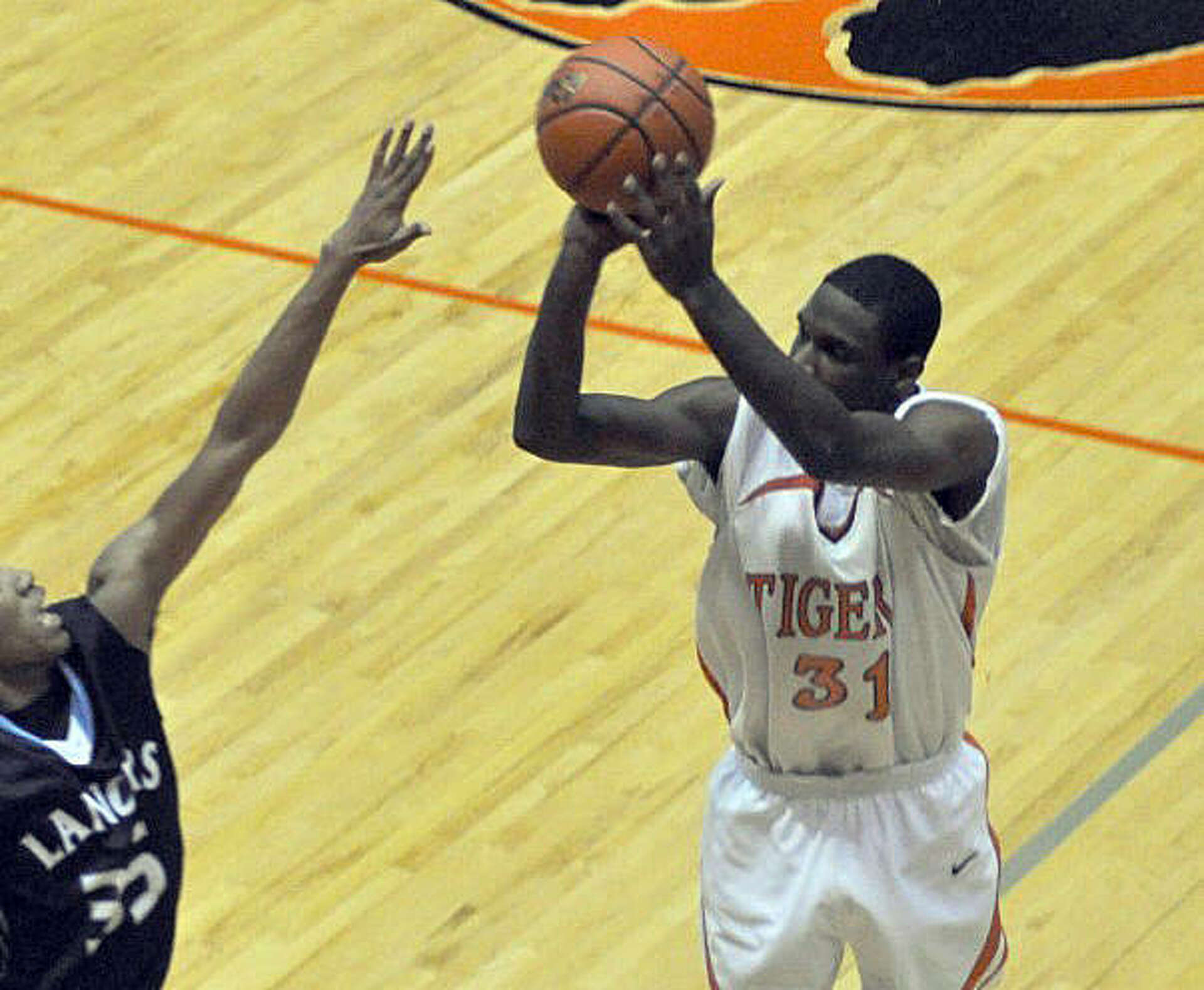 Covington, Roundtree Jr. and Anderson going into IBCA Hall of Fame