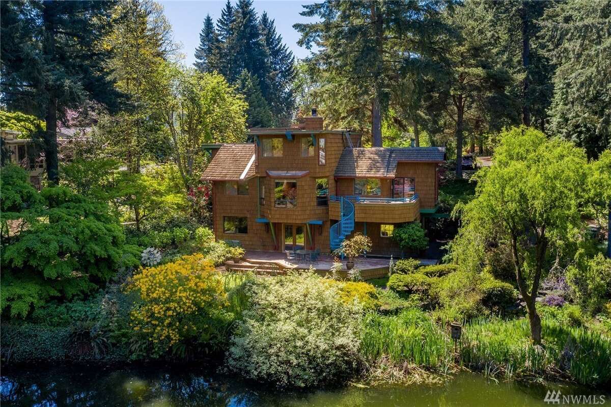 Heart’s Nancy Wilson lived in this funky Kirkland house. Now you can too
