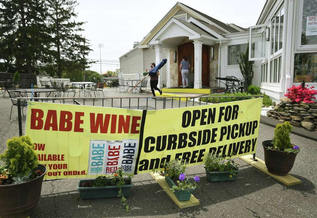 Milford’s Gusto Trattoria ready, willing and able to reopen — outside