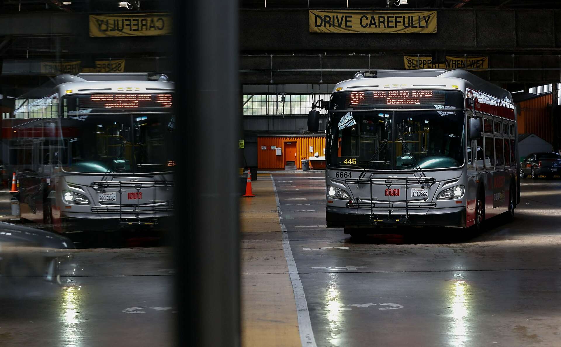 Coronavirus: Muni slowly restores bus lines in parts of San Francisco