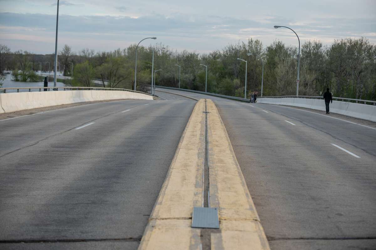 Photos show rising rivers as Midland, Gladwin counties flood
