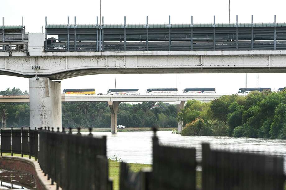 Laredo Mayor issues response after border travel restrictions extended ...