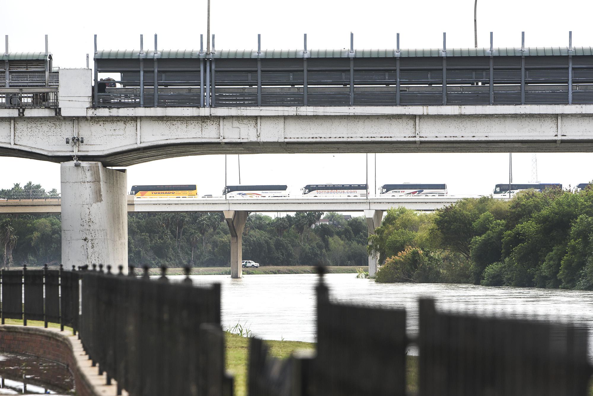 Fight for opening international bridges continues, residents express ...