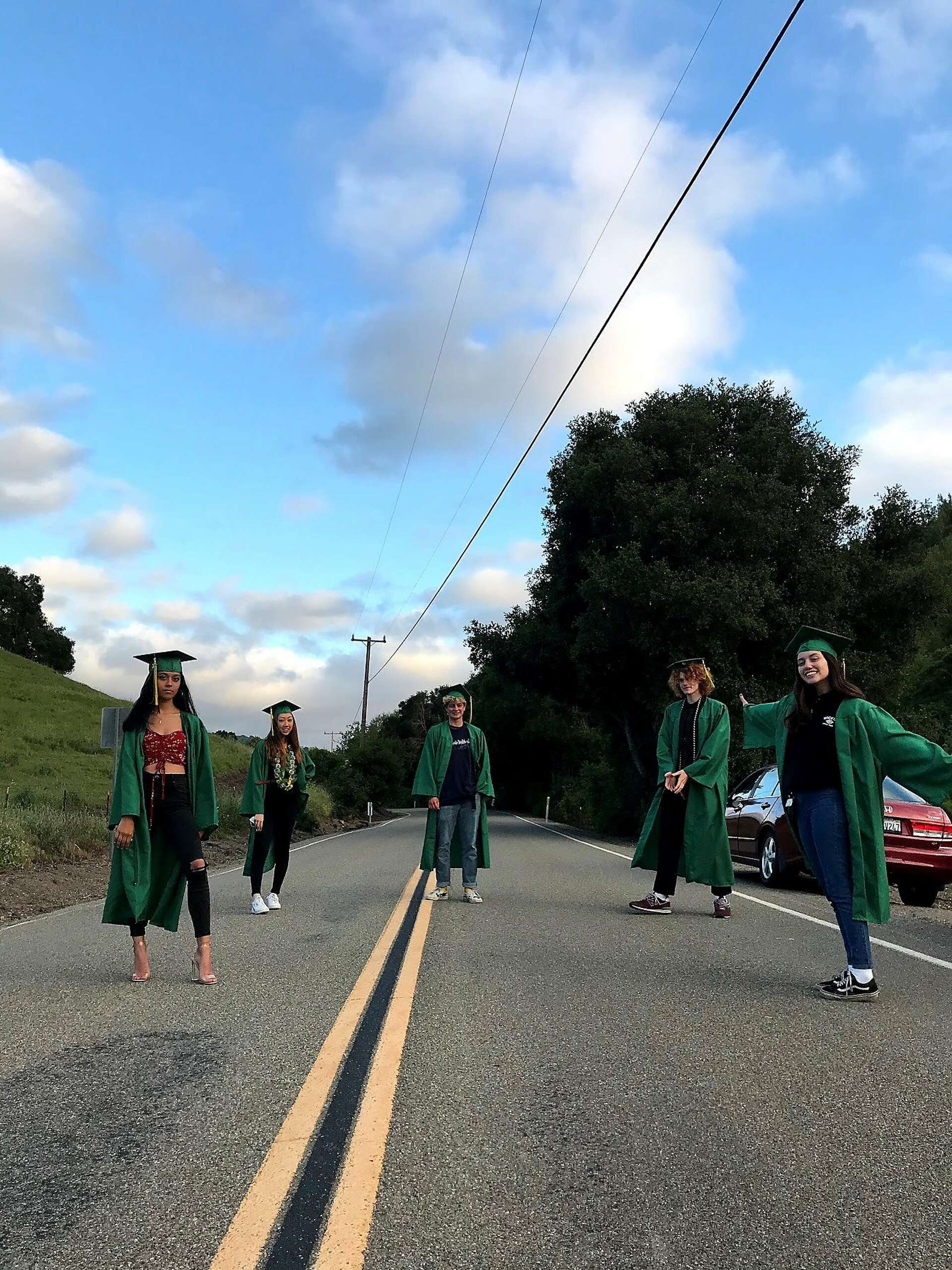 High school seniors embrace improvised graduation events in strange ...
