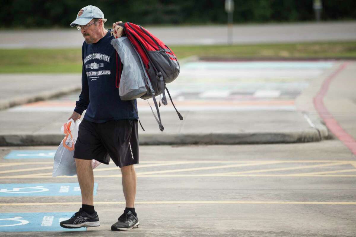 Gym clothes and forgotten lunches: Empty lockers close out school year ...