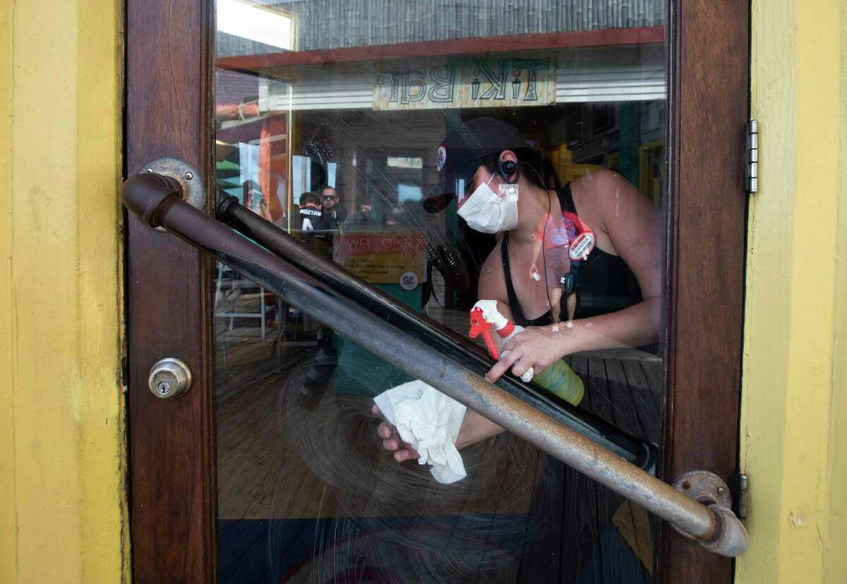 Galveston’s tourism season kicks off amid uncertainty about a ...