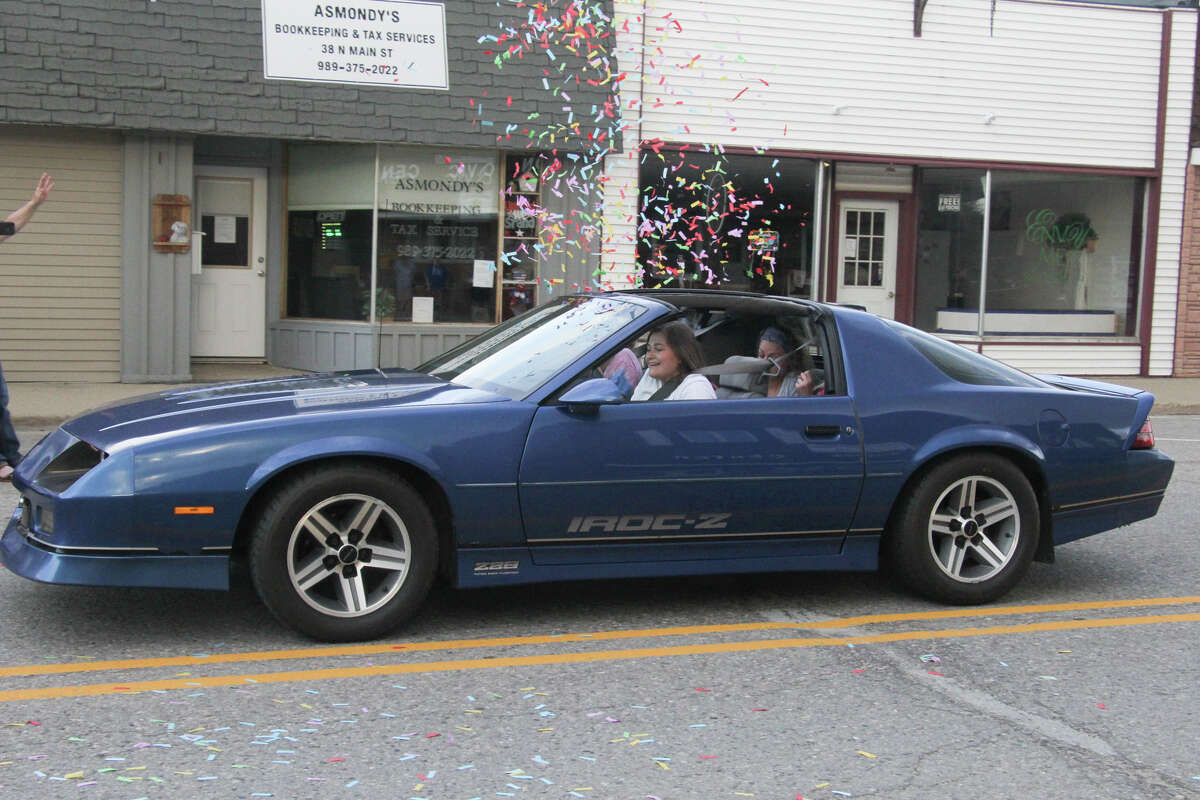 Laker High School sends off class of 2020 with a bang