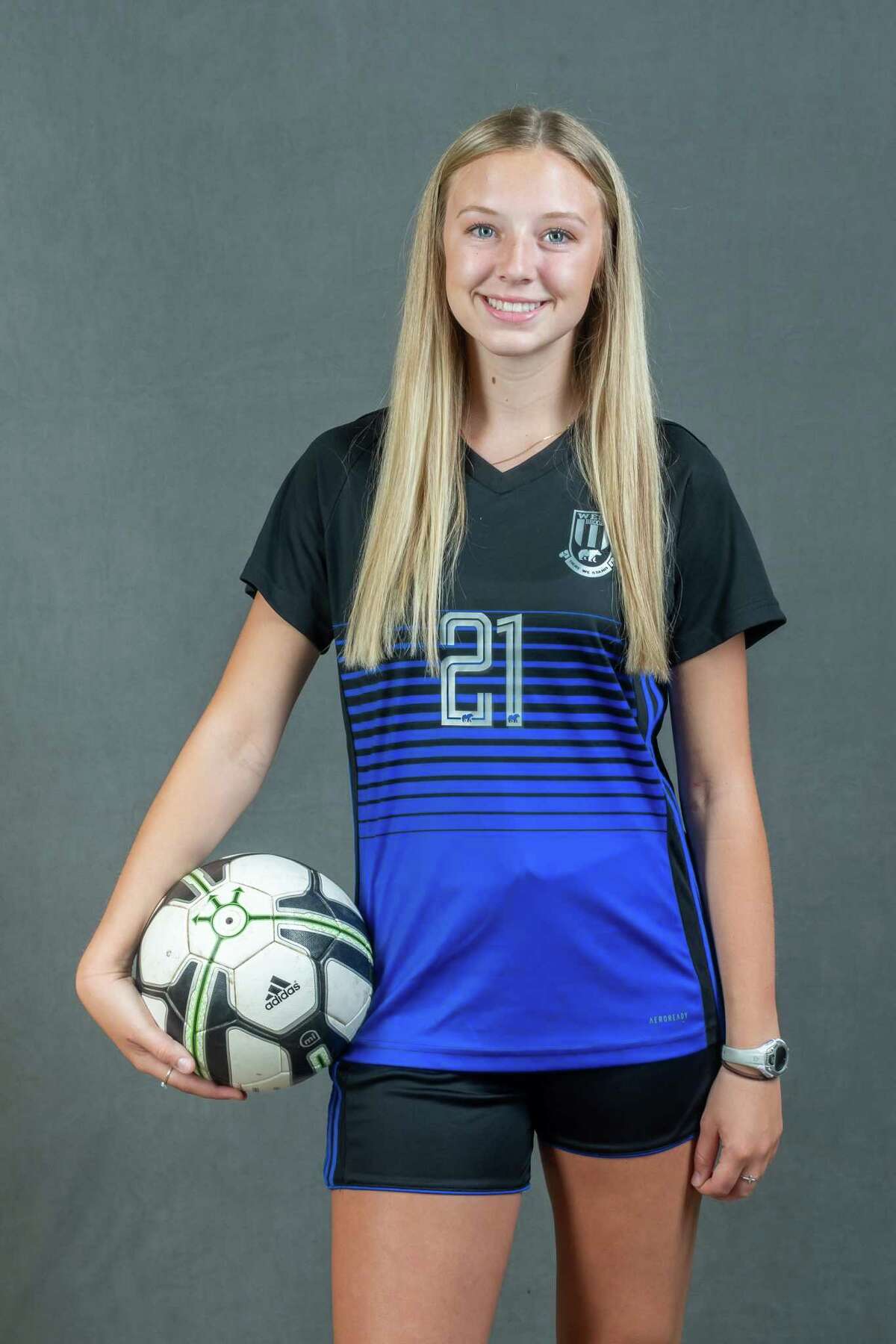 Beaumont Enterprise 2020 Super Gold Girls Soccer Player of the Year