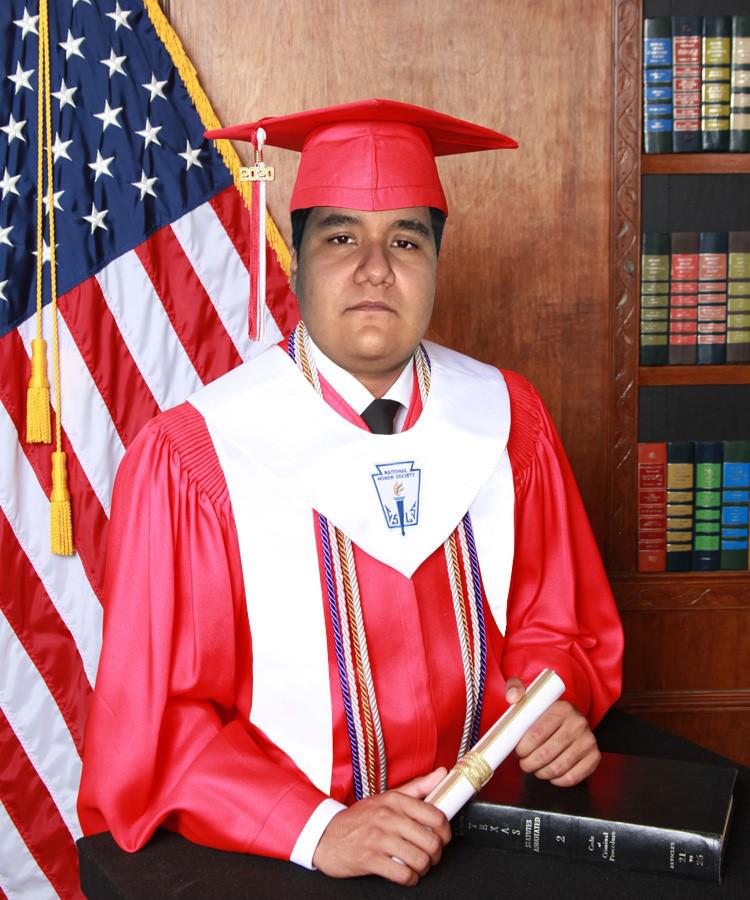 2020 Martin High School Valedictorian: Henry Segura