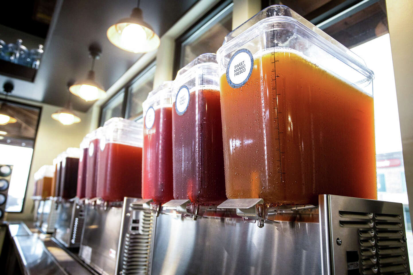 The Texas 'tea playground' with up to 500 possible flavors just opened ...