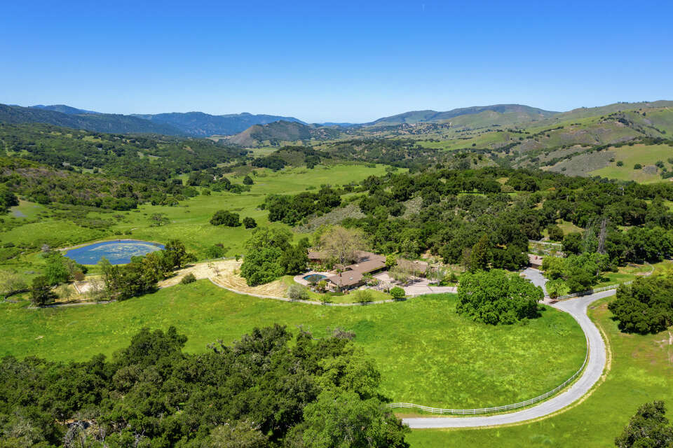 Apple co-founder's California ranch returns to market with $22 million ...