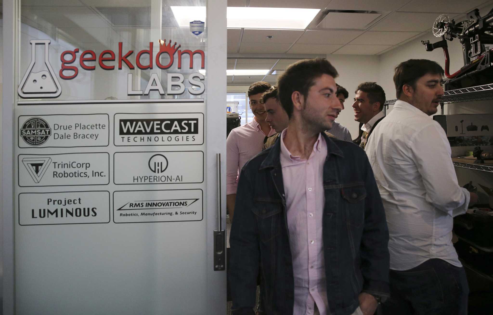 Geekdom, other coworking spaces reopening