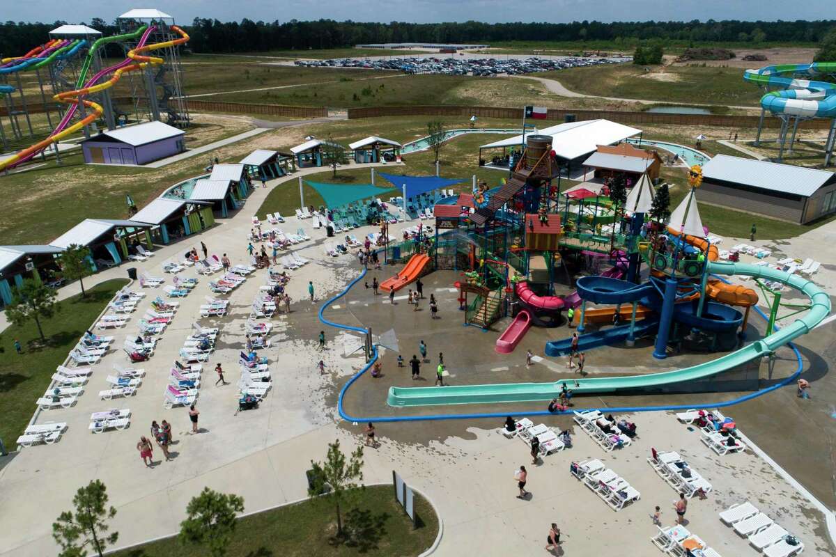 Texas water parks can reopen this weekend, Gov. Abbott says ...
