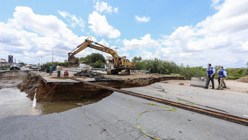 Flooding in Nuevo Laredo leads to multiple sinkholes, highway closure