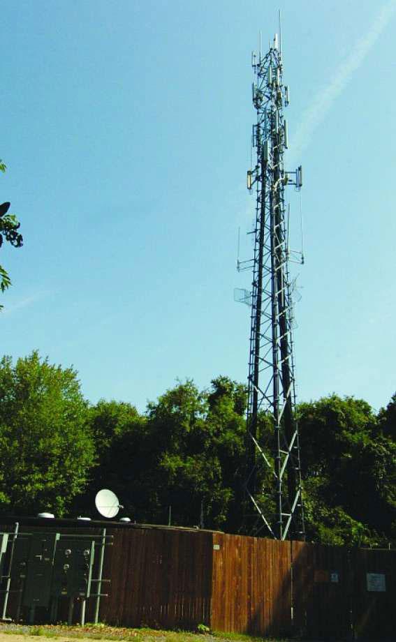 Nearly 200-foot cell tower is proposed in Sherman