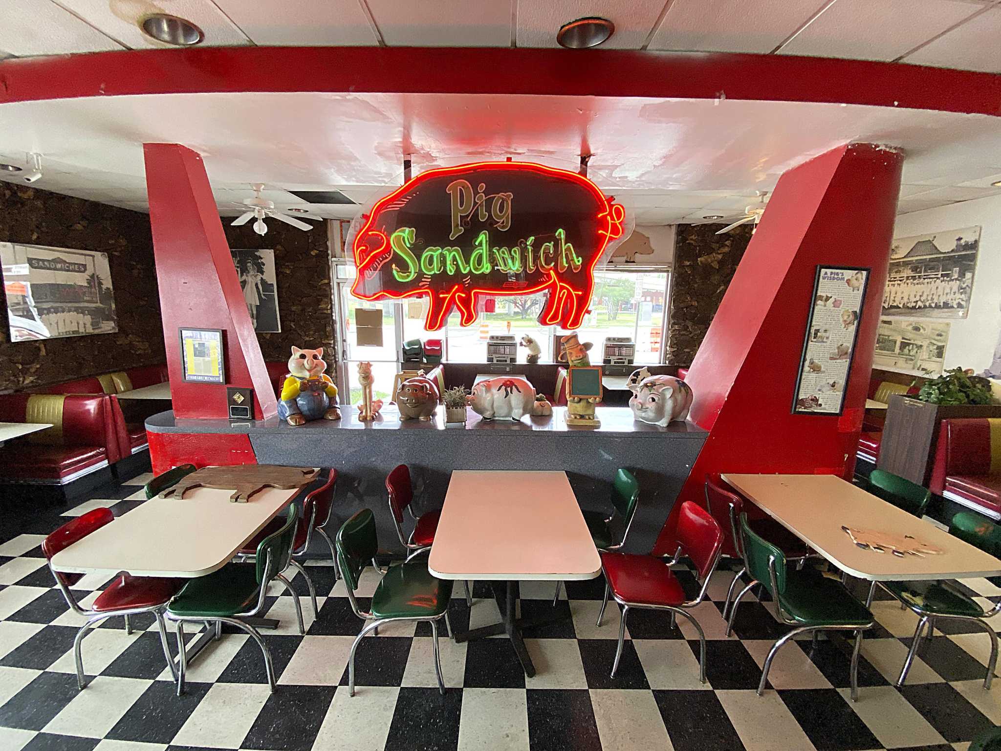 San Antonio diner Pig Stand is not closing in January