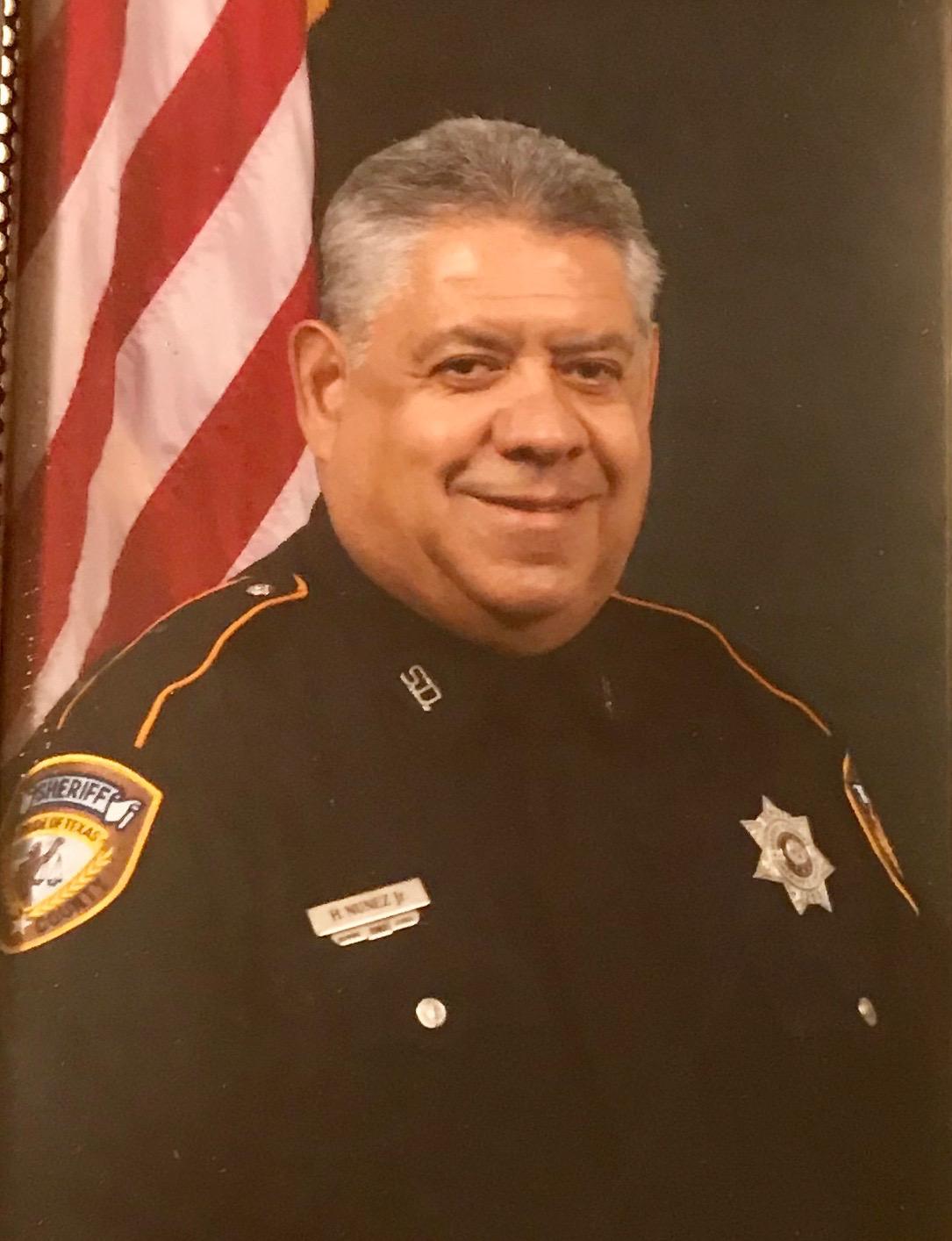 Retired Harris County bailiff Hilbert Nuñez Jr. dies of COVID-19