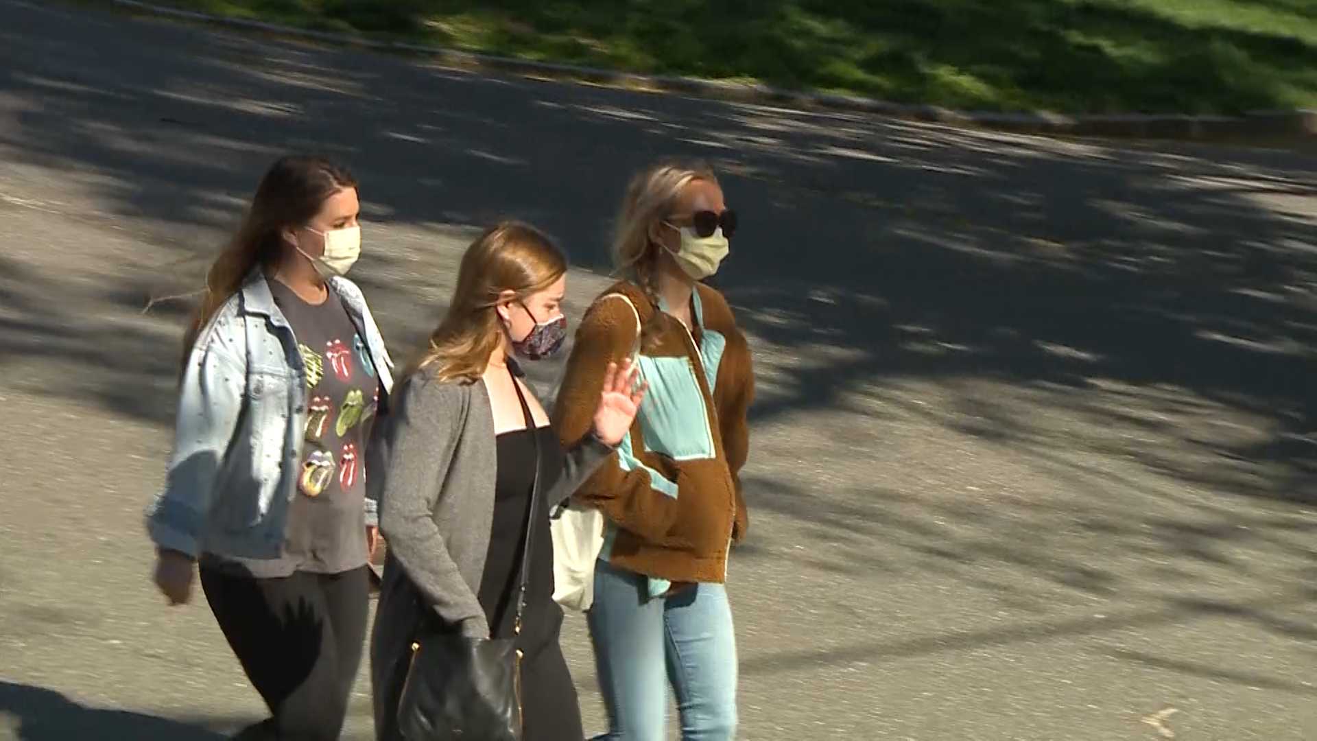 Simple steps to stop masks from irritating skin