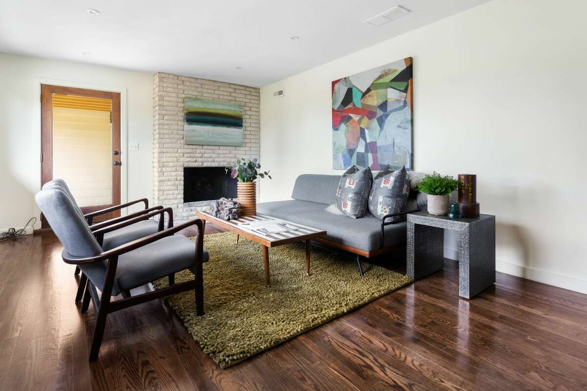 West Seattle midcentury modern gem has 2020 accents you'll want to see