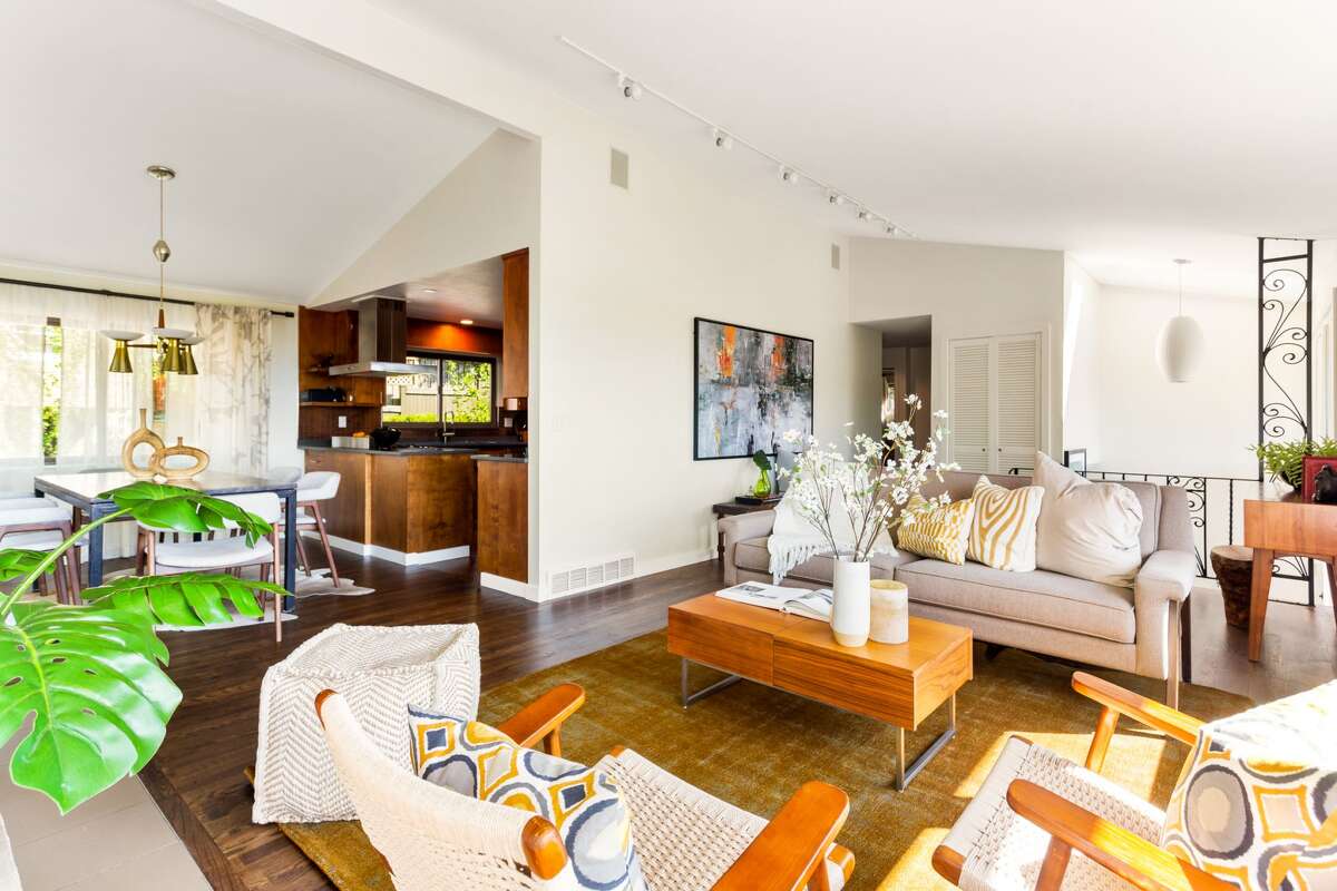 West Seattle midcentury modern gem has 2020 accents you'll want to see