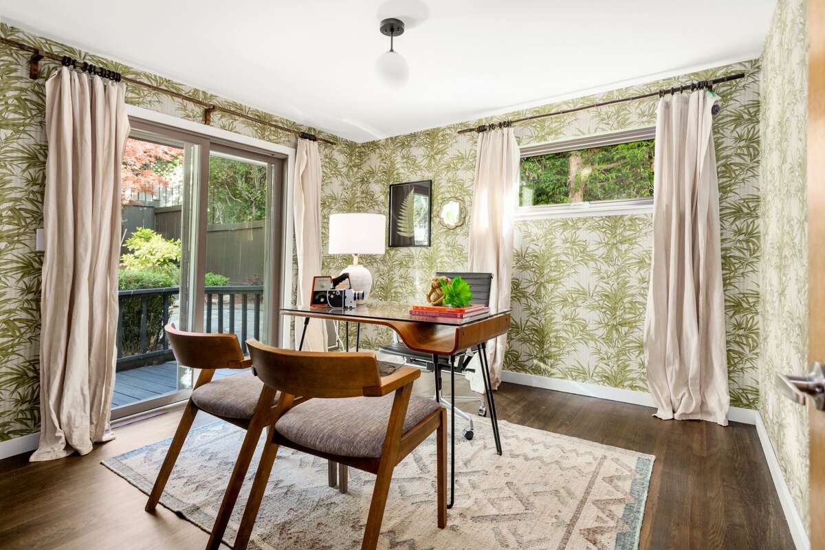 West Seattle midcentury modern gem has 2020 accents you'll want to see