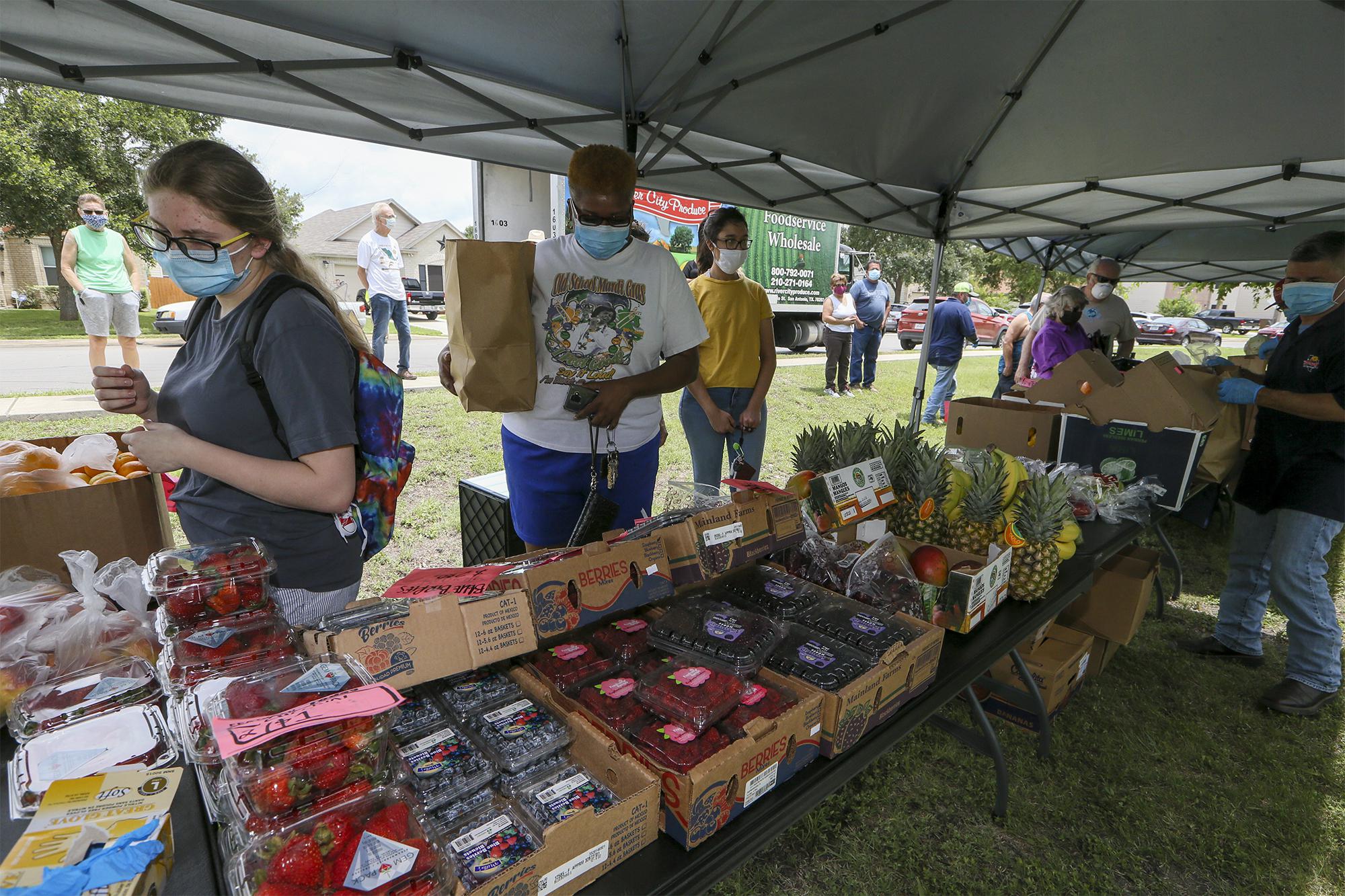 Fields of Dover farmers market a success for all